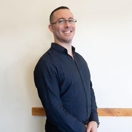 Dr Craig Lyons of Back2Health Chiropractic