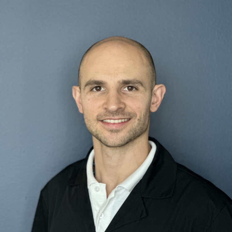 Chiropractor Hiawatha, Cedar Rapids IA | Re.A.L.™ Low Force ...