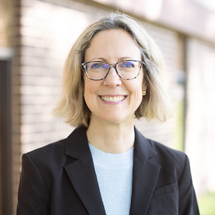 Dr. Laura Konopacki of Body Wave Chiropractic